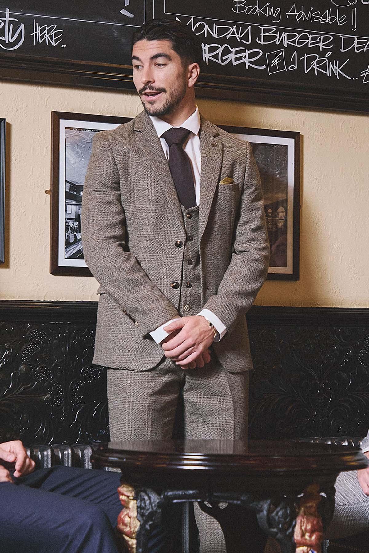 KRIS - Tan Tweed Three Piece Suit – Marc Darcy